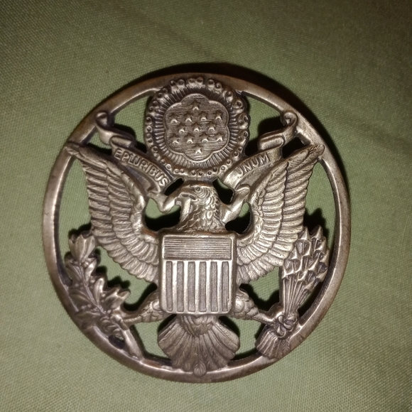 Unbranded | Other | Vintage Us Air Force Enlisted Service Hat Cap Badge ...